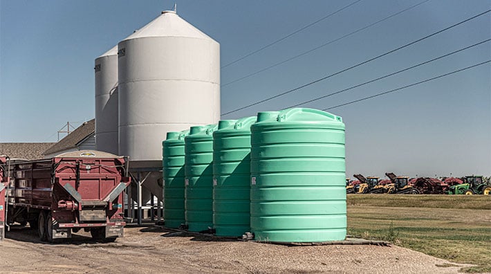 What Chemicals Can be Stored in a Poly Storage Tank?