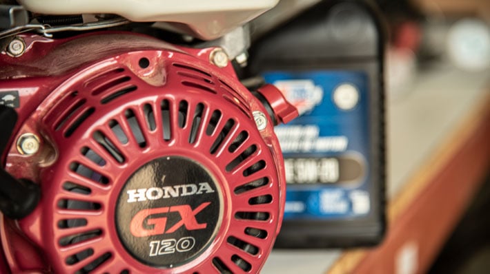 Quick Guide: Replacing the Engine Oil on Your Sprayer